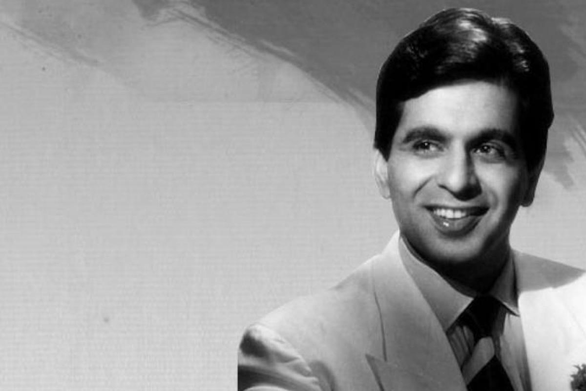 End of an Era: Bollywood legend Dilip Kumar passes away, aged 98 – THE ...