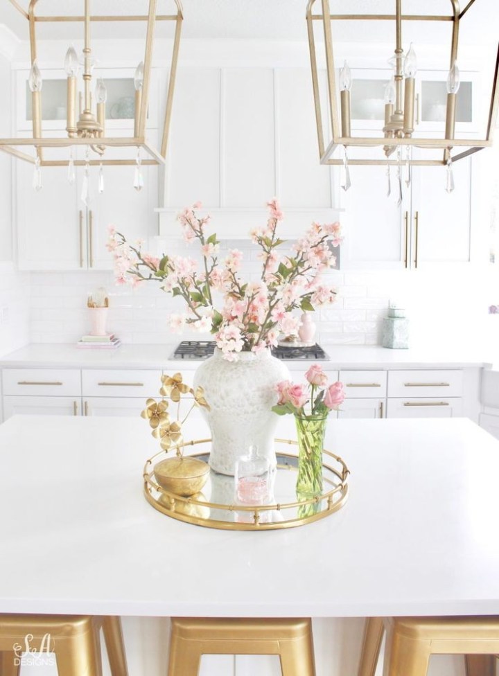 12 Blush and Refreshing Floral Home Decor Ideas – THE ODD ONEE